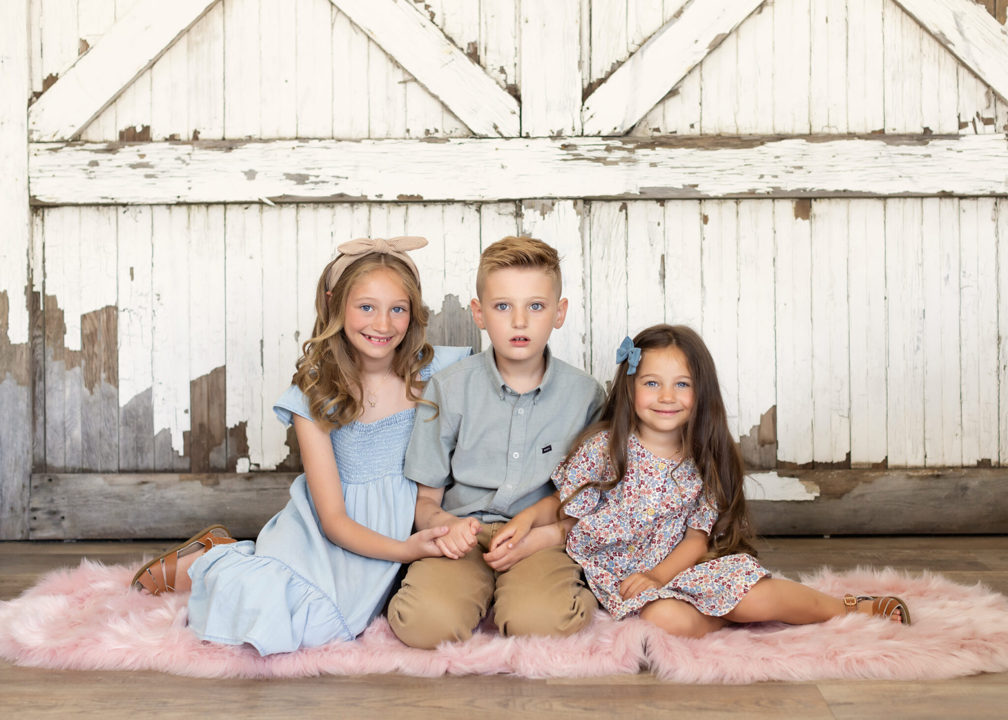 Capturing more beautiful siblings in the studio... - Photography by Kam
