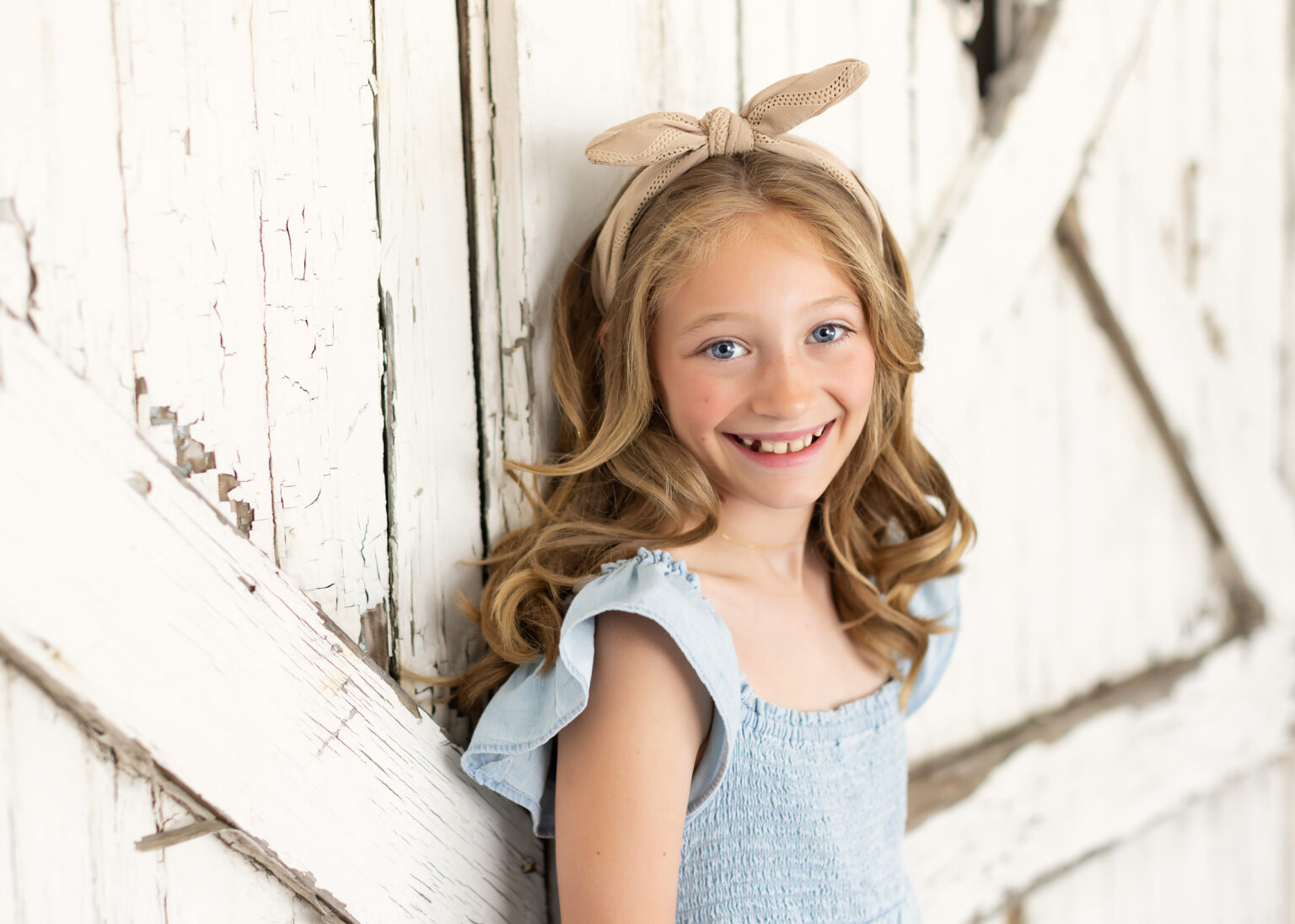 Capturing more beautiful siblings in the studio... - Photography by Kam